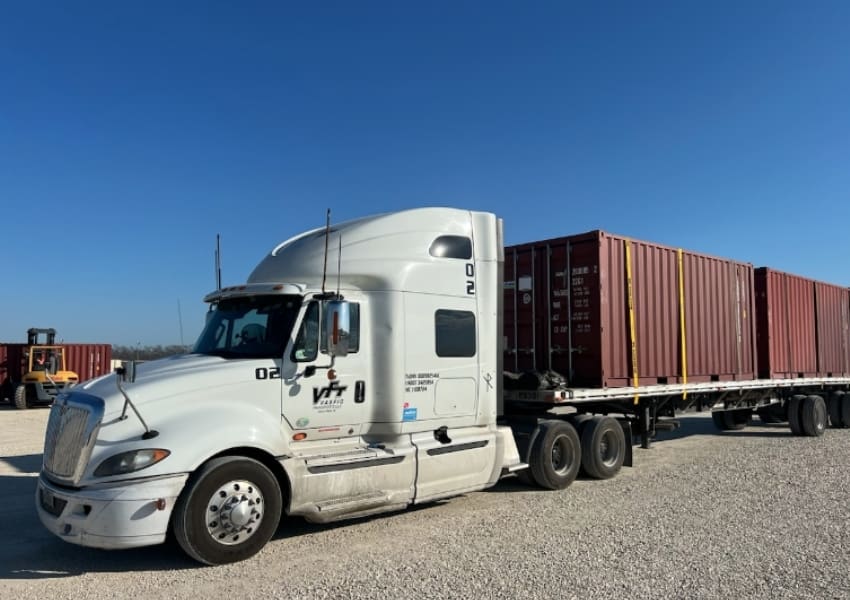 A Guide to the Benefits of Flatbed Freight Shipping